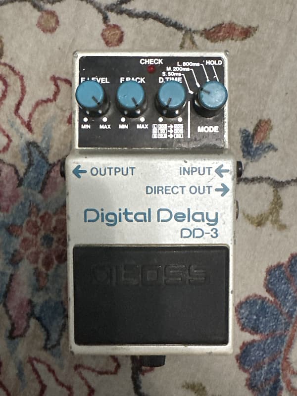 Boss DD-3(b) Digital Delay 2001 - Present - White | Reverb