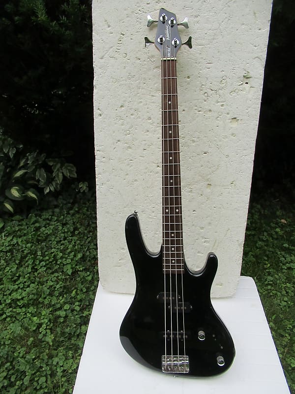 Washburn XB-102 Bantam Series Bass Guitar, 34" Scale, 2 | Reverb