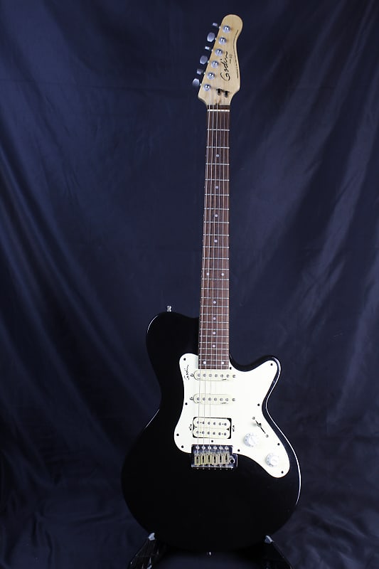 Godin SD 24 Fret 2002 Black Electric Guitar w/ Gigbag | Reverb
