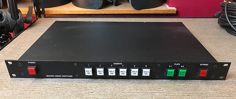 Custom Master Insert Switcher | Reverb