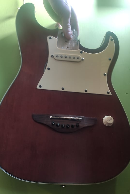 Fender Stratacoustic Hollow Body Strat electro acoustic with | Reverb