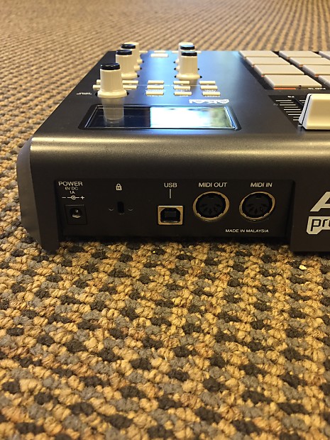 Akai MPD 26 Black | Reverb