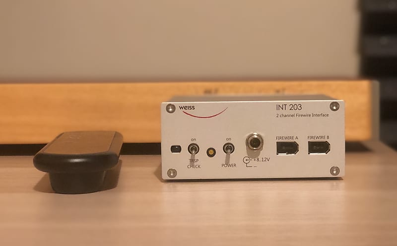 Weiss INT203 firewire interface | Reverb
