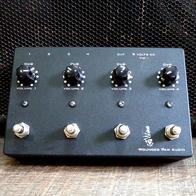 4 Channel Silent Switch Analog Instrument Mixer Pedal | Reverb