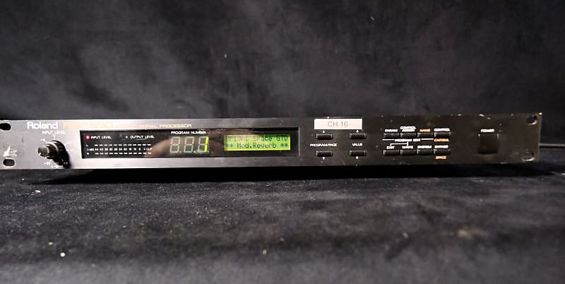Roland RSP-550 Stereo Signal Processor Multi Effects | Reverb