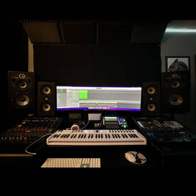 Studio Furniture - Recording Studio Desks & Racks | Reverb