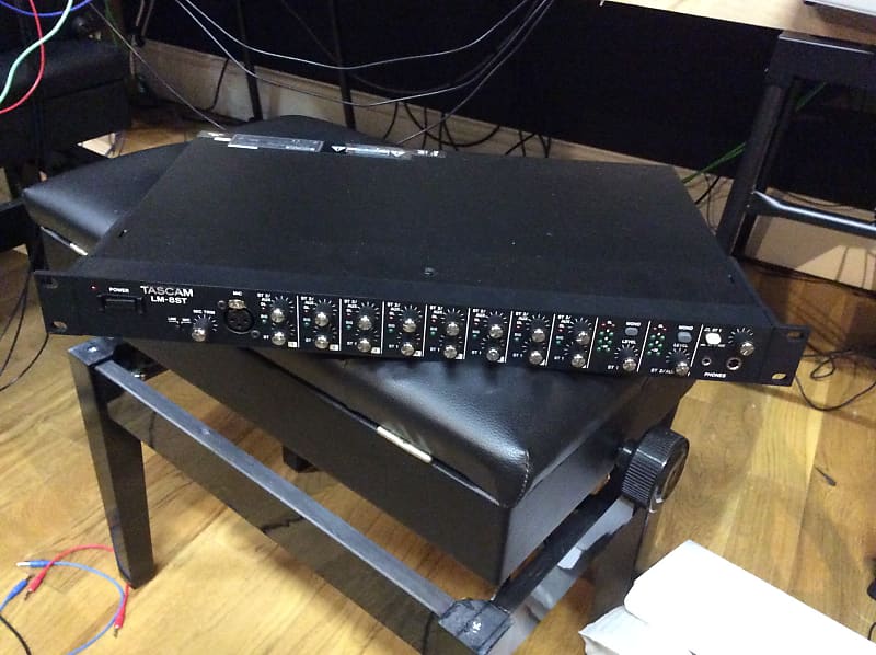 TASCAM LM-8ST rack mount mixer (8 stereo/16 mono) 1u | Reverb