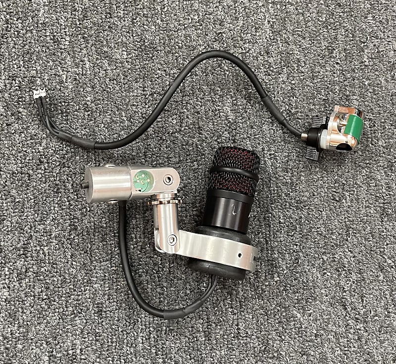 MAY IND + Audix D4 Internal Mic | Reverb