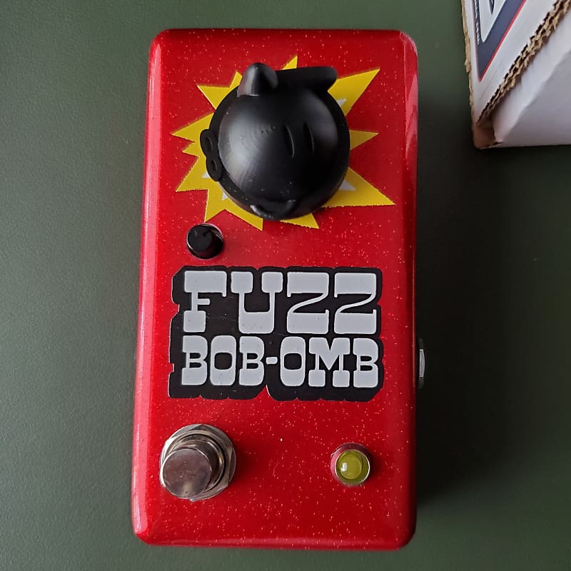 Rare Buzz Effects Fuzz Bob-Omb 2020's - Red Sparkle | Reverb