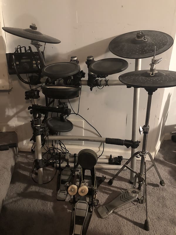 Yamaha DTX 500 5 Piece Electronic Drum Set with DoubleBass | Reverb