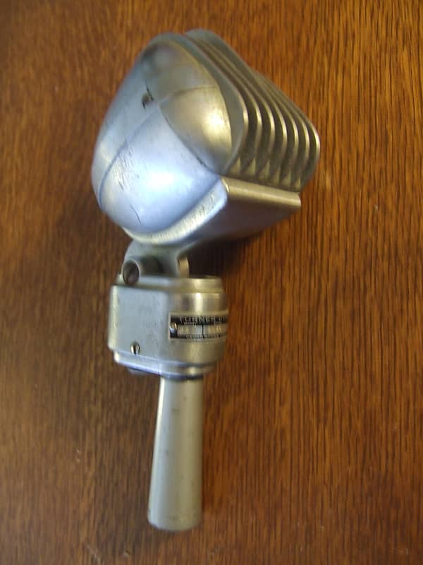 Turner Dynamic 33D Microphone | Reverb