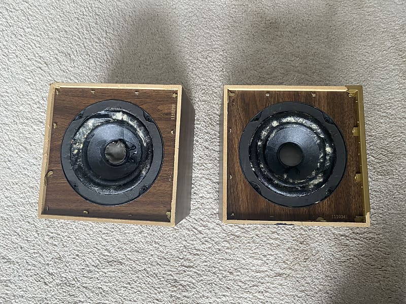 Auratone 5C Sound Cube Speaker pair - Vintage | Reverb