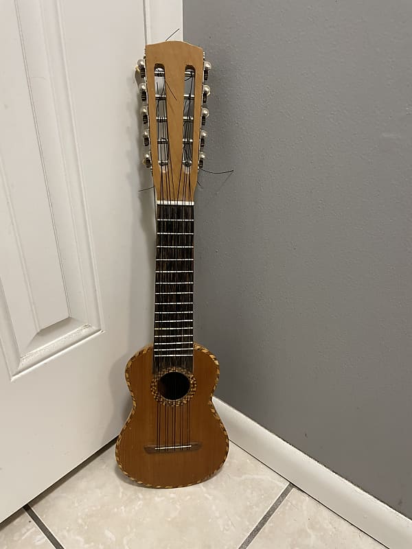 peru ecuador chile charango | Reverb