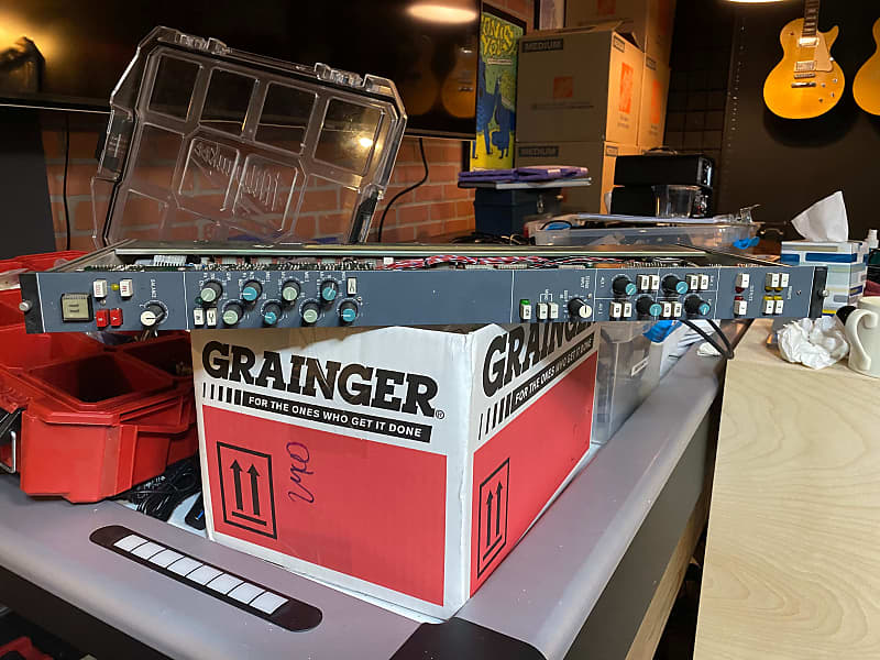 NEVE 5104 stereo line modules | Reverb