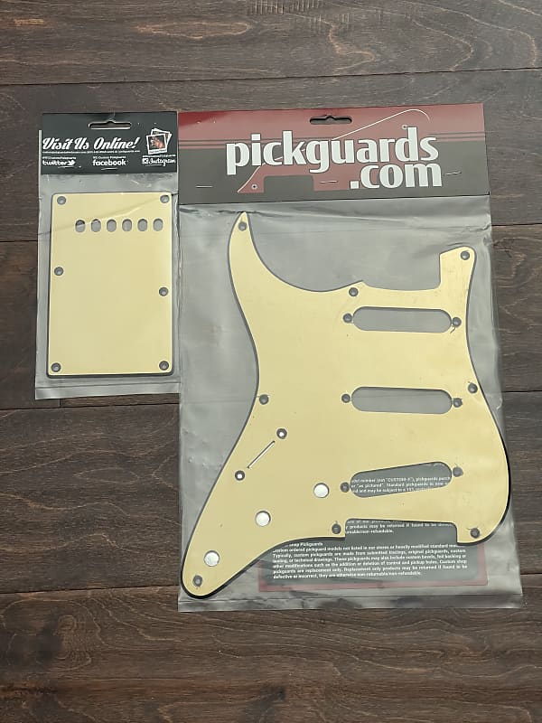 Fender 50s Stratocaster 8-Hole Pickguard - Left Handed | Reverb