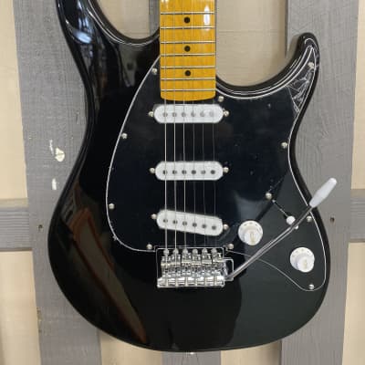 Peavey Raptor Custom SSS Electric Guitar Black w/ Maple | Reverb