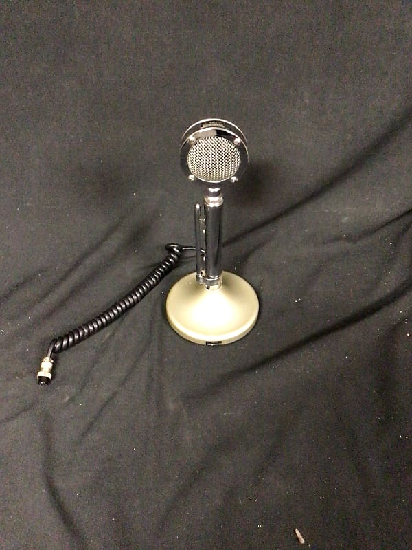 Astatic D-104 Microphone | Reverb