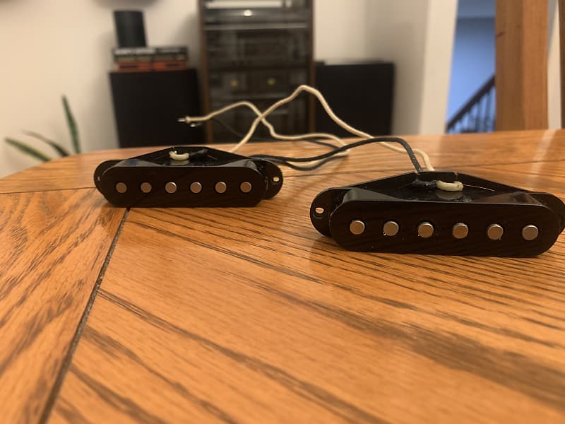 Suhr V63 2020 (Neck & Middle) Black | Reverb UK