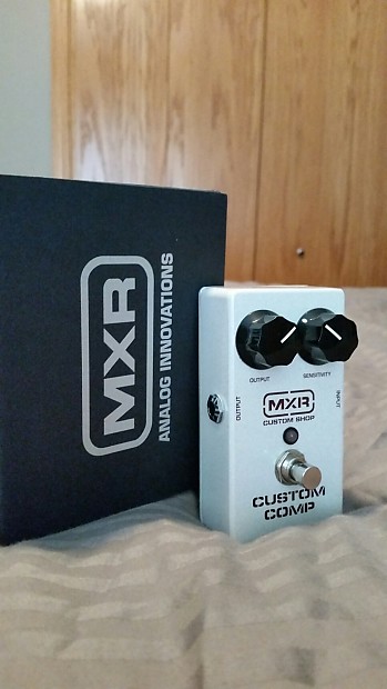 MXR Custom Comp | Reverb