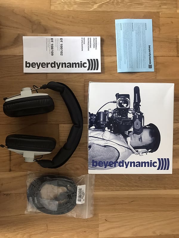 Beyerdynamic DT100 Studio Headphones | Reverb