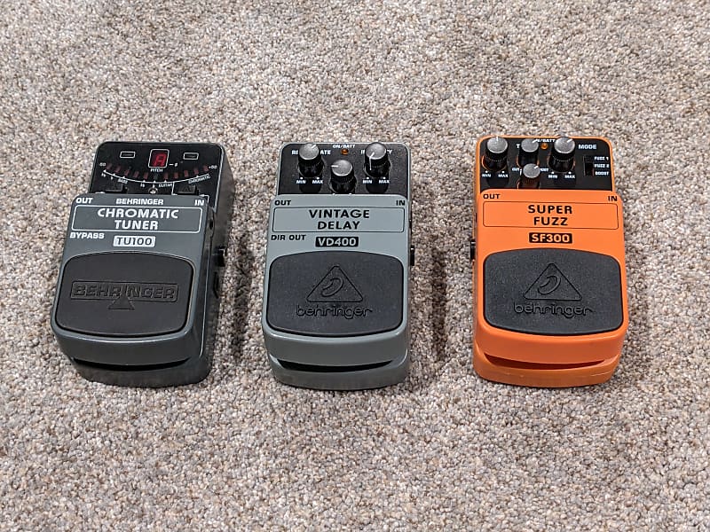 Behringer BUNDLE SF300 Super Fuzz, VD400 Vintage Analog | Reverb