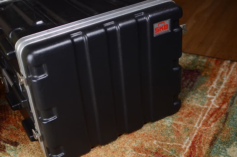 SKB 8 Space Audio Rack - Black | Reverb