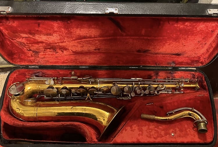 King Cleveland 615 with Case | Reverb