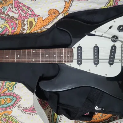 First Act Strat ME301 Black | Reverb