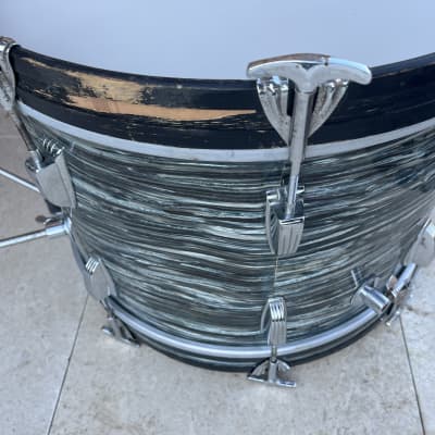 Ludwig 1960’s Blue oyster pearl 18 inch drum set | Reverb