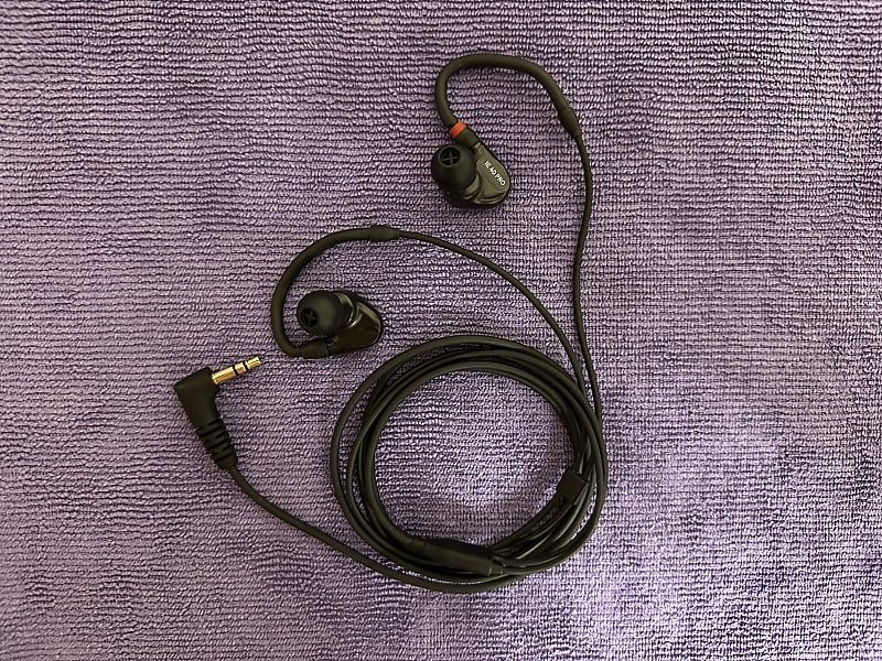 Sennheiser IE40 PRO - Black | Reverb