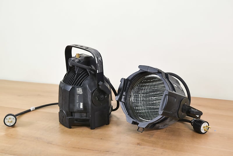 ETC Source Four Par Stage Light (PAIR) (church owned) CG00LTP | Reverb