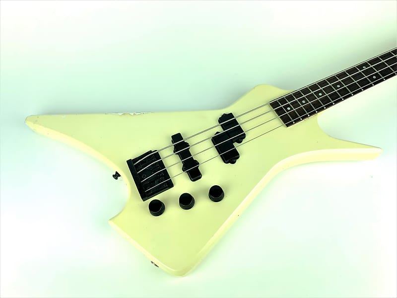 Hamer Scarab Bass 1986 White | Reverb