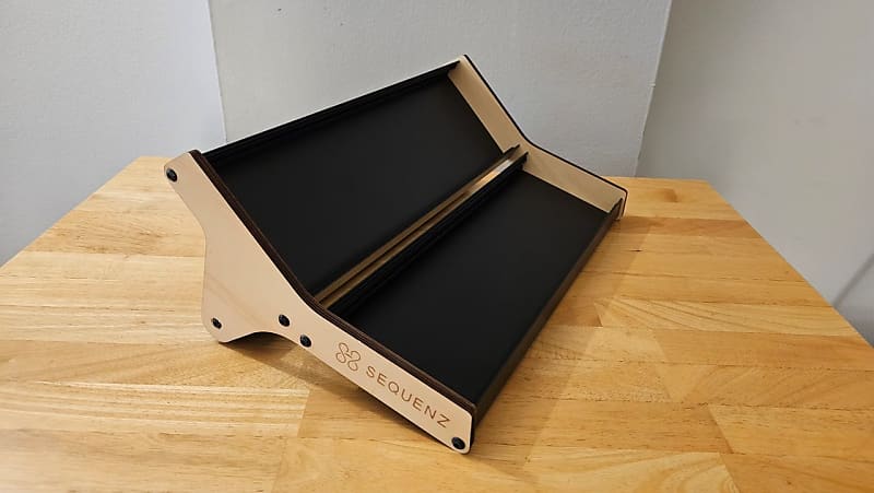 Sequenz Volca Rack 2x2 | Reverb