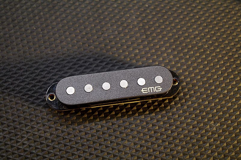 EMG Crossroads RA2-M Black Middle Position Active Single Coil | Reverb