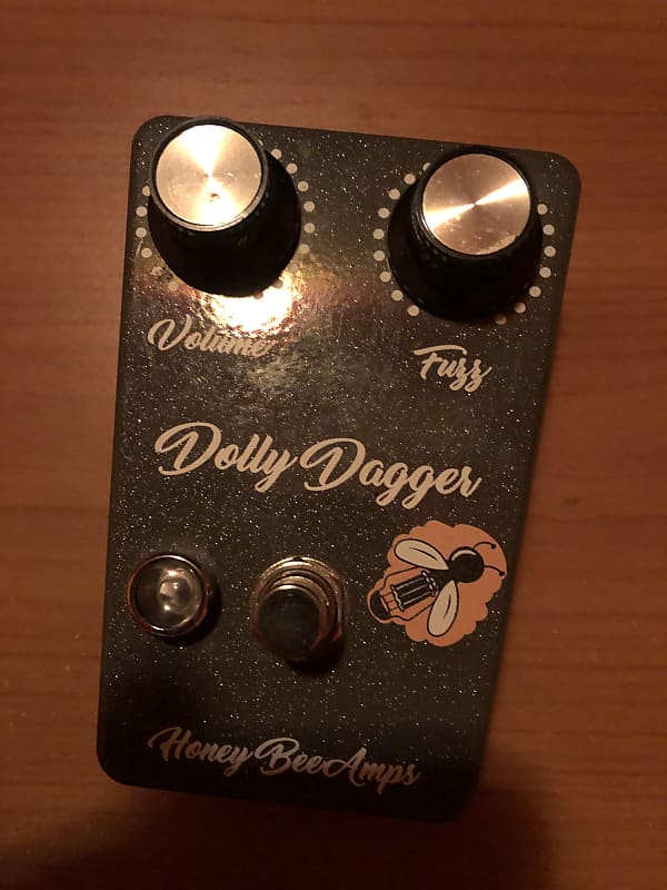 Honey bee Dolly dagger | Reverb