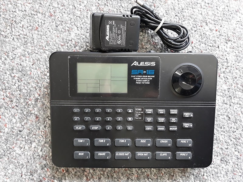 Alesis SR-16 Drum Machine - Consignment | Reverb