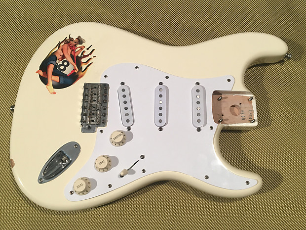 Loaded Fender Reverse Special Stratocaster Vintage White | Reverb UK
