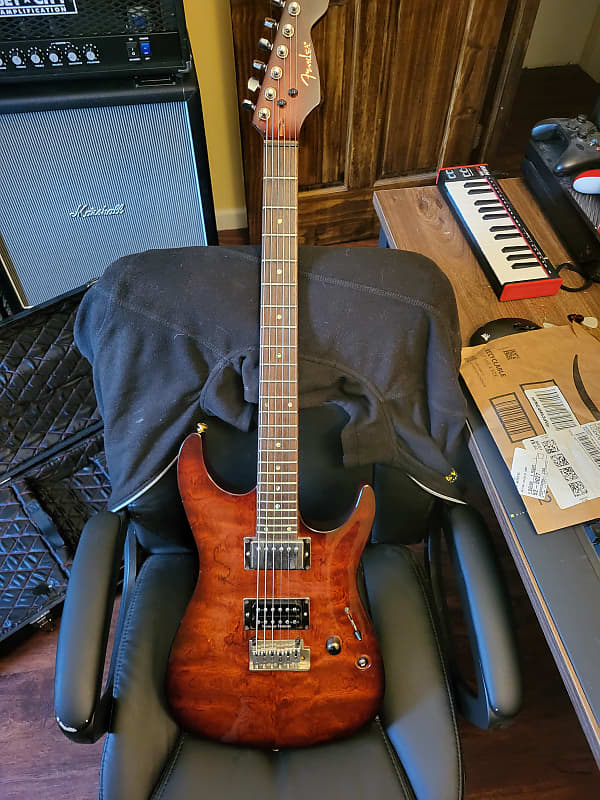 Fender Showmaster with hardshell case | Reverb