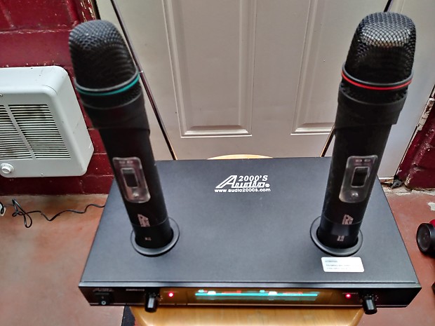 Audio 2000 AWR6112 wireless microphones | Reverb