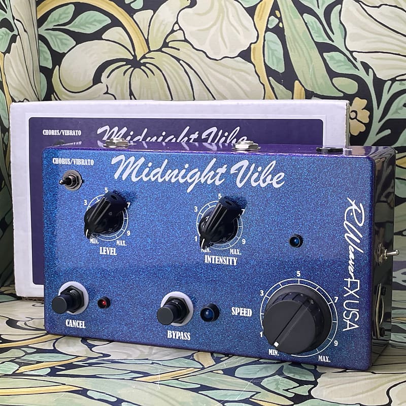 R Weaver FX Midnight Vibe | Reverb