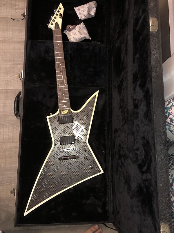 ESP Explorer - Diamond Plate 2010 Snow White | Reverb