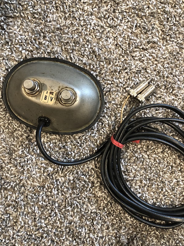 vintage 2-Button Vibrato/Reverb Footswitch with RCA | Reverb