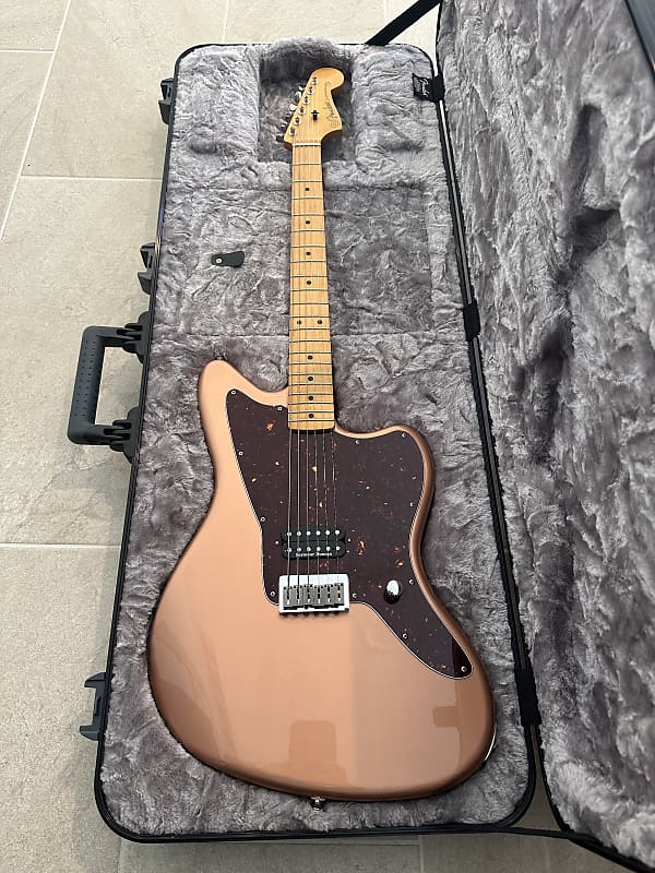 Warmoth Fender Jazzmaster Tom Delonge Style build | Reverb