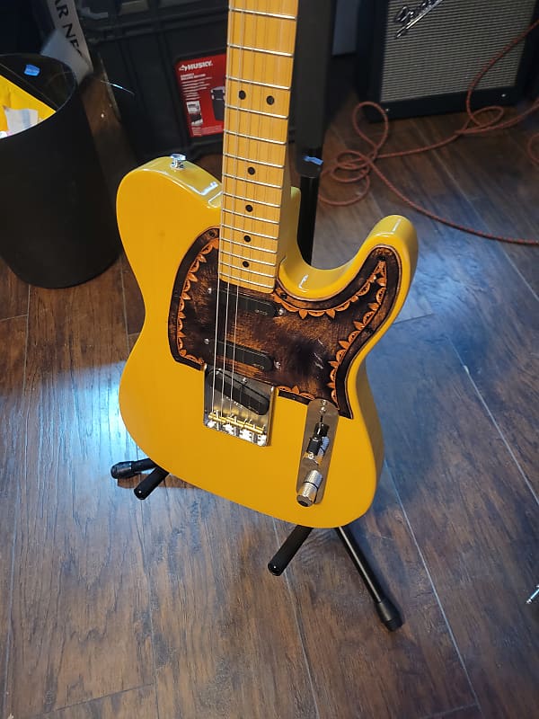 Fender Deluxe Nashville Telecaster with Maple Fretboard 1998 | Reverb