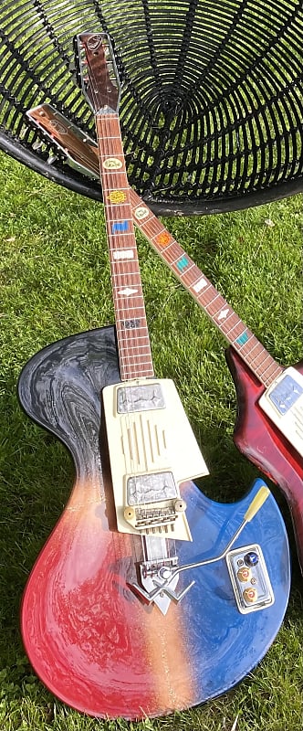 WANDRÉ Wandre Rock Oval 1963 - 4 colour with gold sparkle | Reverb UK