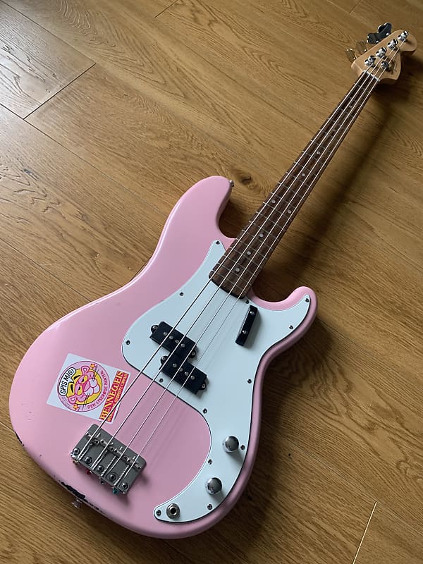 Squier 2008 - Pink refin reliced | Reverb