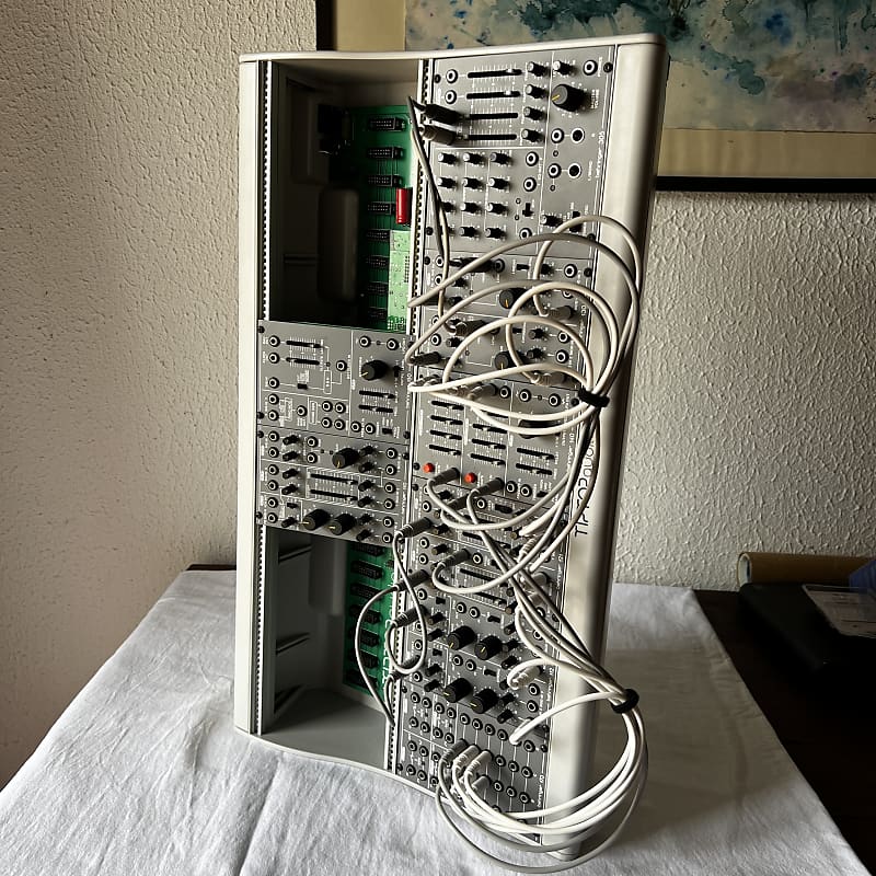 8X System 100 Behringer + TipTop Mantis Case Complete | Reverb UK