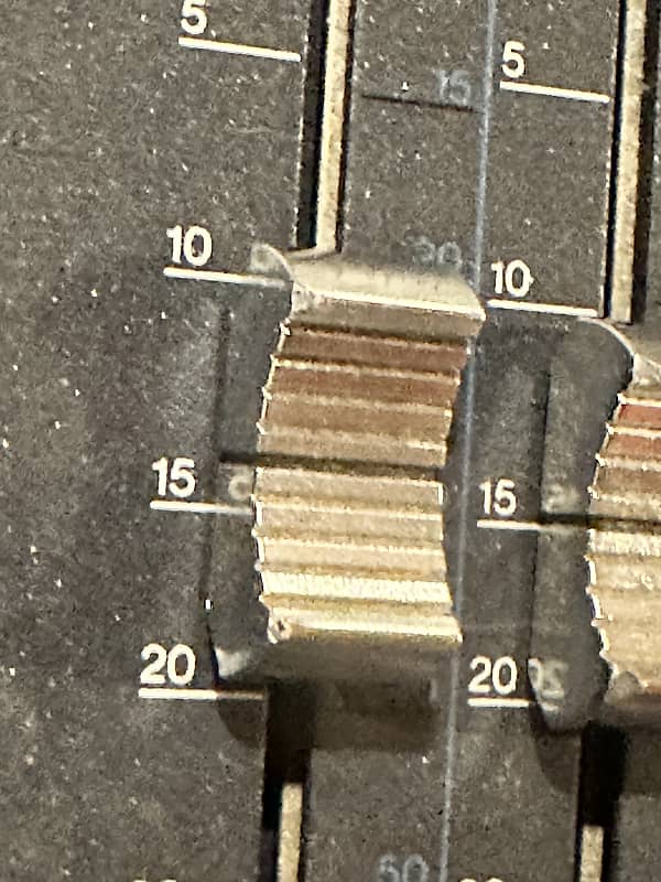 Yamaha DM1000 DM2000 Fader Cap Silver | Reverb