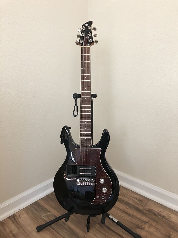 Ampeg AMG100 black guitar Dan armstrong | Reverb