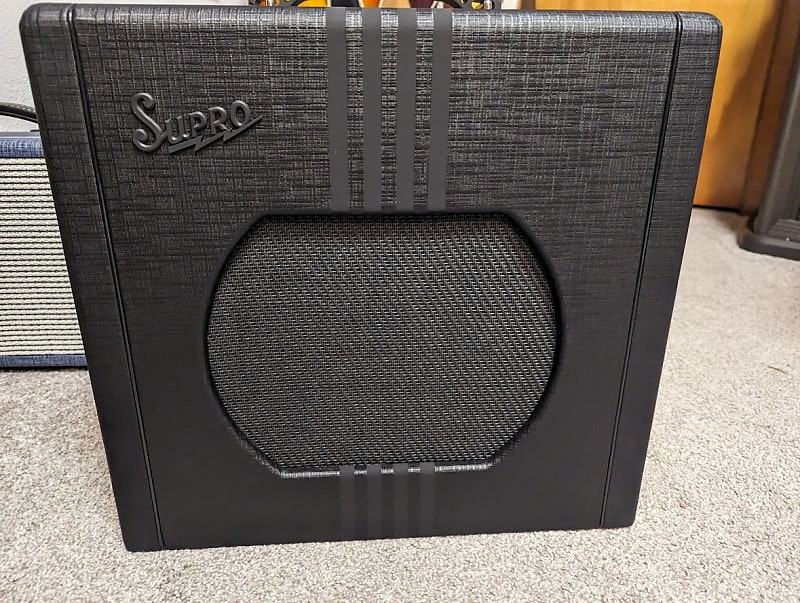 Supro Delta King 12 Combo Amp-Black on Black, w/shirt, & | Reverb